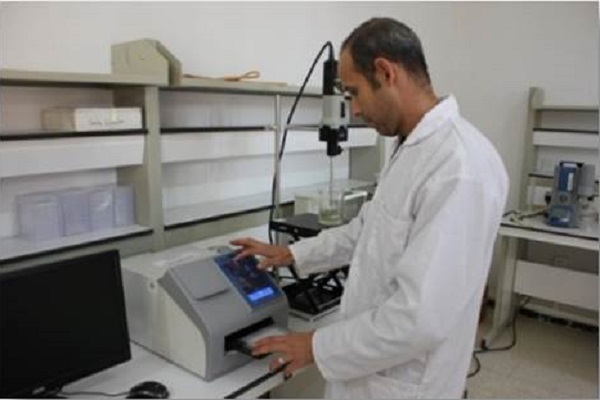 Equipements |Lecteur de microplaque | CRSTRA